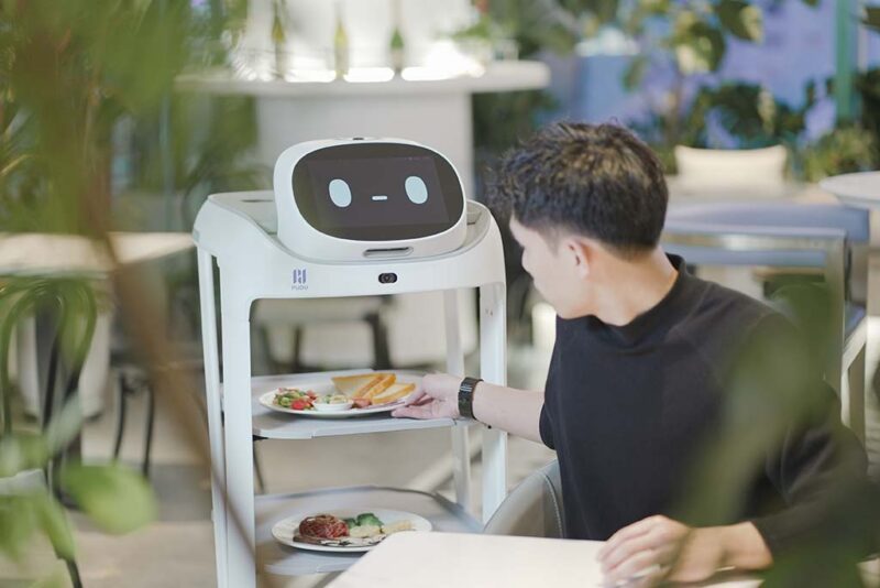 Swiftbot Robot Transform Your Customer Service